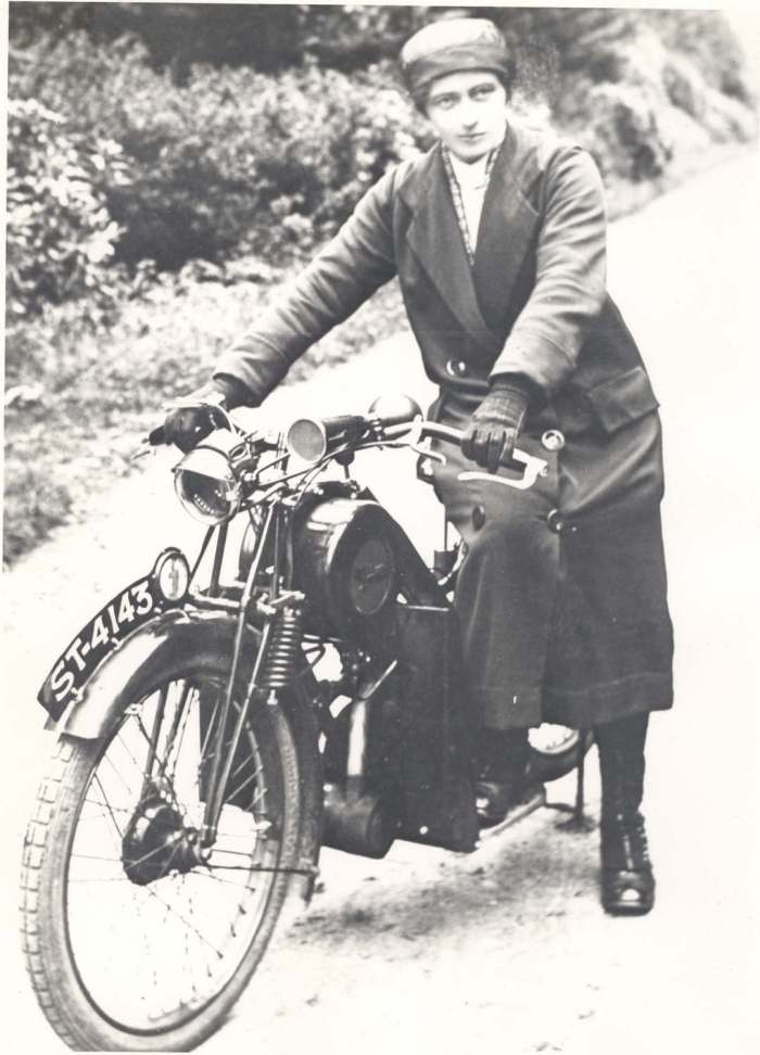 Mountain Midwives – Queens of the Wild Frontier (part one) – The ...